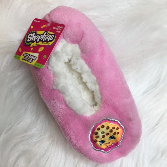 Shopkins | Shoes | New Shopkins Fuzzy Babba Slippers Sm Girls 83 | Poshmark